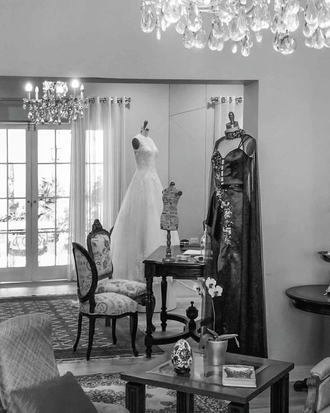 Contacto - Carlos Vigil Novias